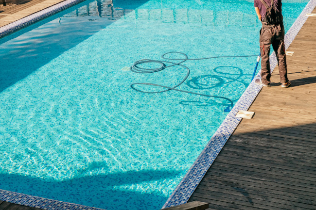 Why You Should Consider Licensed Pool Operators | All Seasons Pools